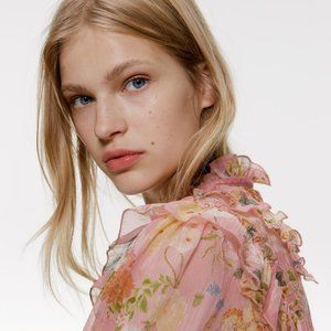 Zara | Tops | Zara Printed Ruffled Blouse 83025 | Poshmark